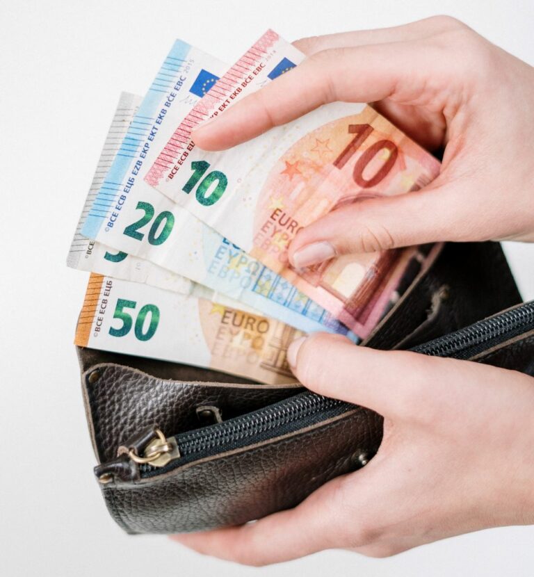 Combien peut-on prêter d'argent sans déclarer